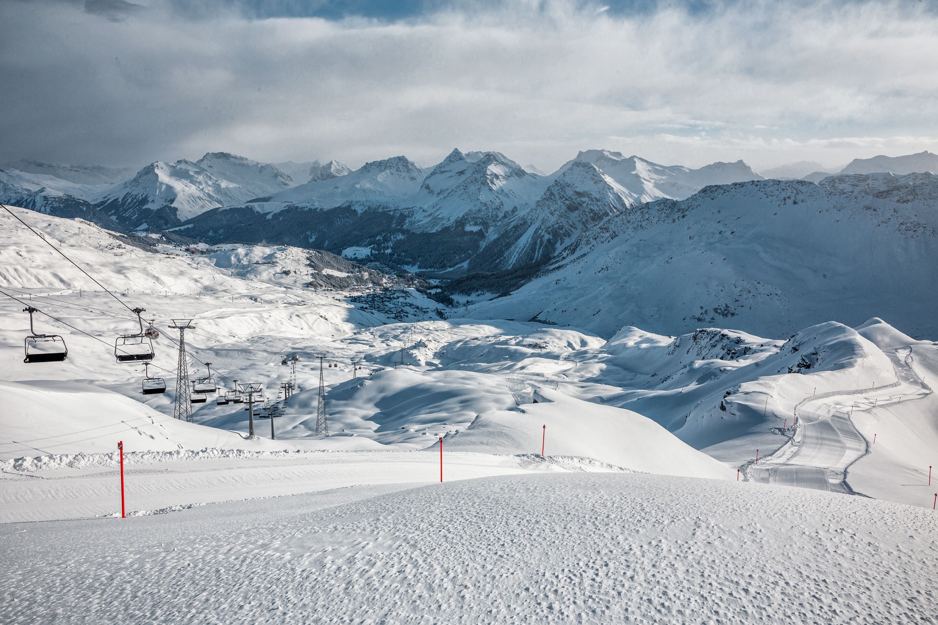 Internova Experiences - Luxury Winter Stays in Europe